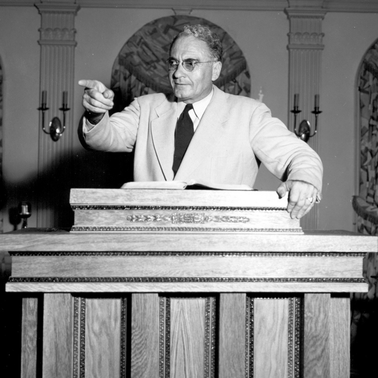 Expository Biblical Higher Education Leading to Faithful Biblical Living